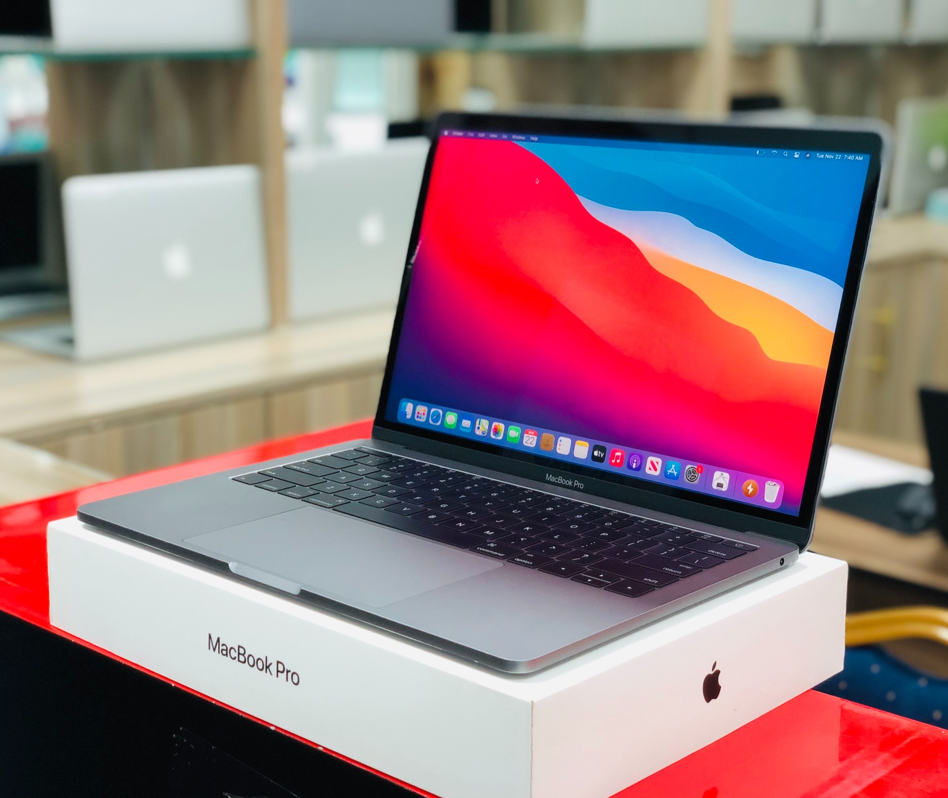 Apple's M5 MacBook Pro Hits 2026 Delay While Mac Mini Races Ahead