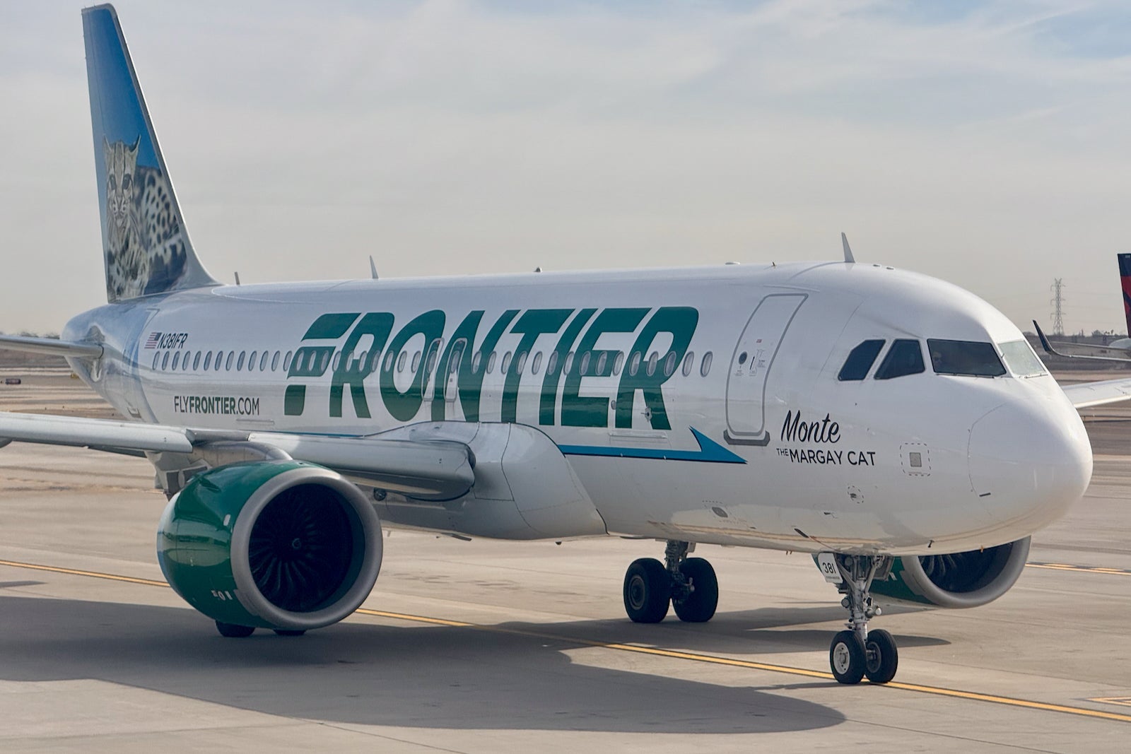 Status match: Frontier targets flyers of 4 airlines with Gold status ...