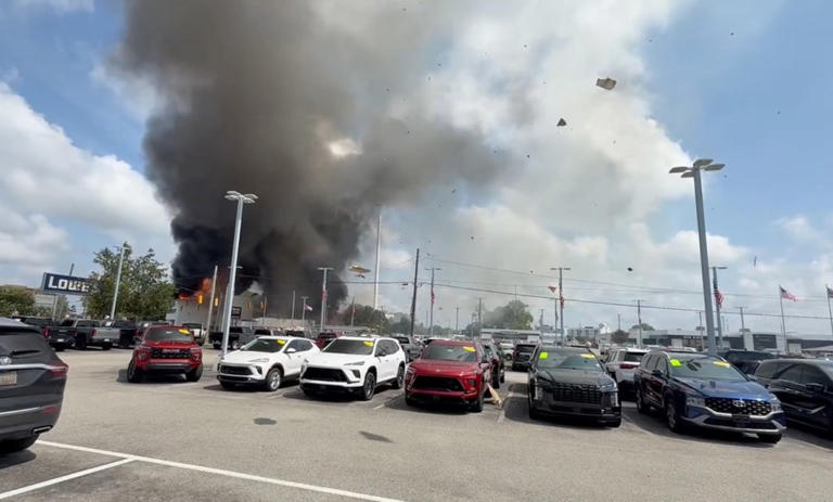 Intense video shows massive explosion rock Wilmington, North Carolina ...