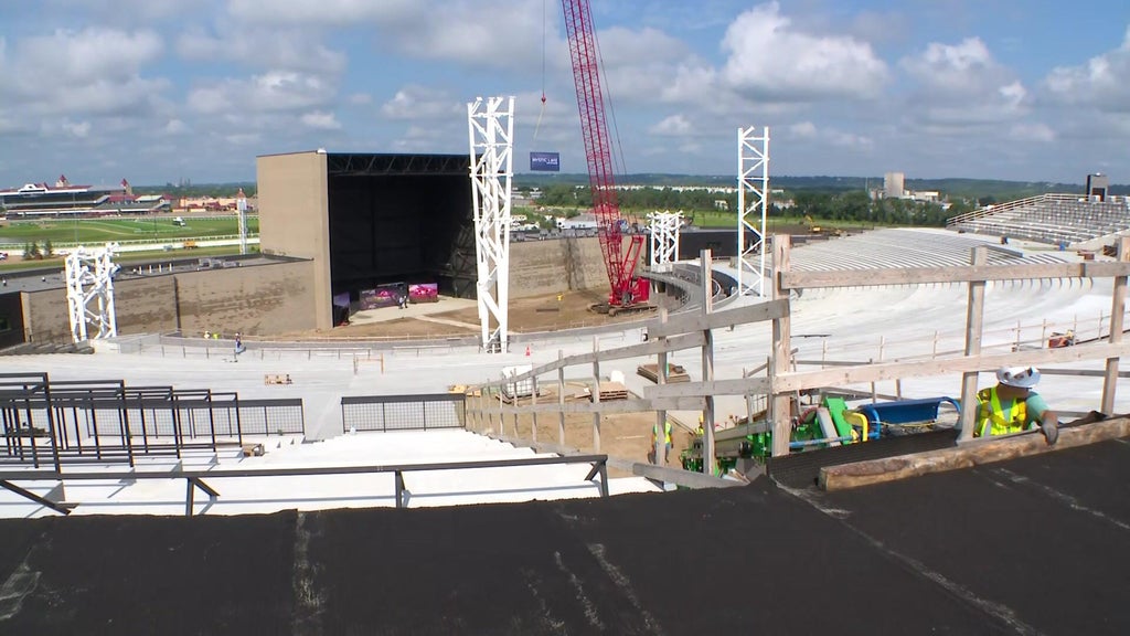 Minnesota's largest outdoor music venue named "Mystic Lake Amphitheater"