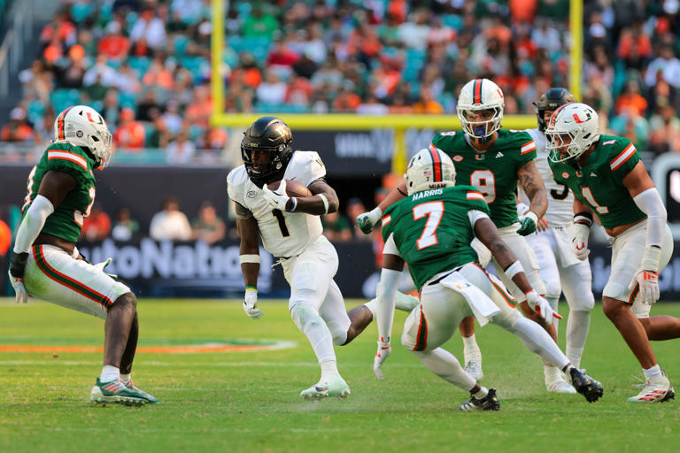 Chiefs mock draft: KC selects Miami Hurricanes stars with early picks