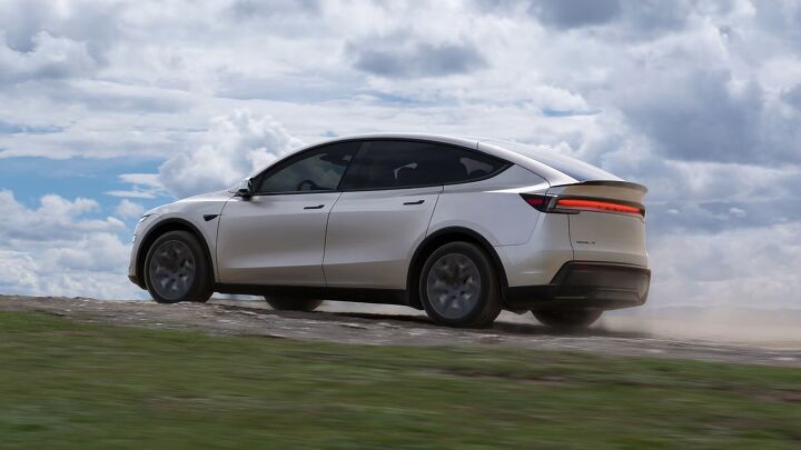 Tesla Announces New Extended Wheelbase Model YL for China