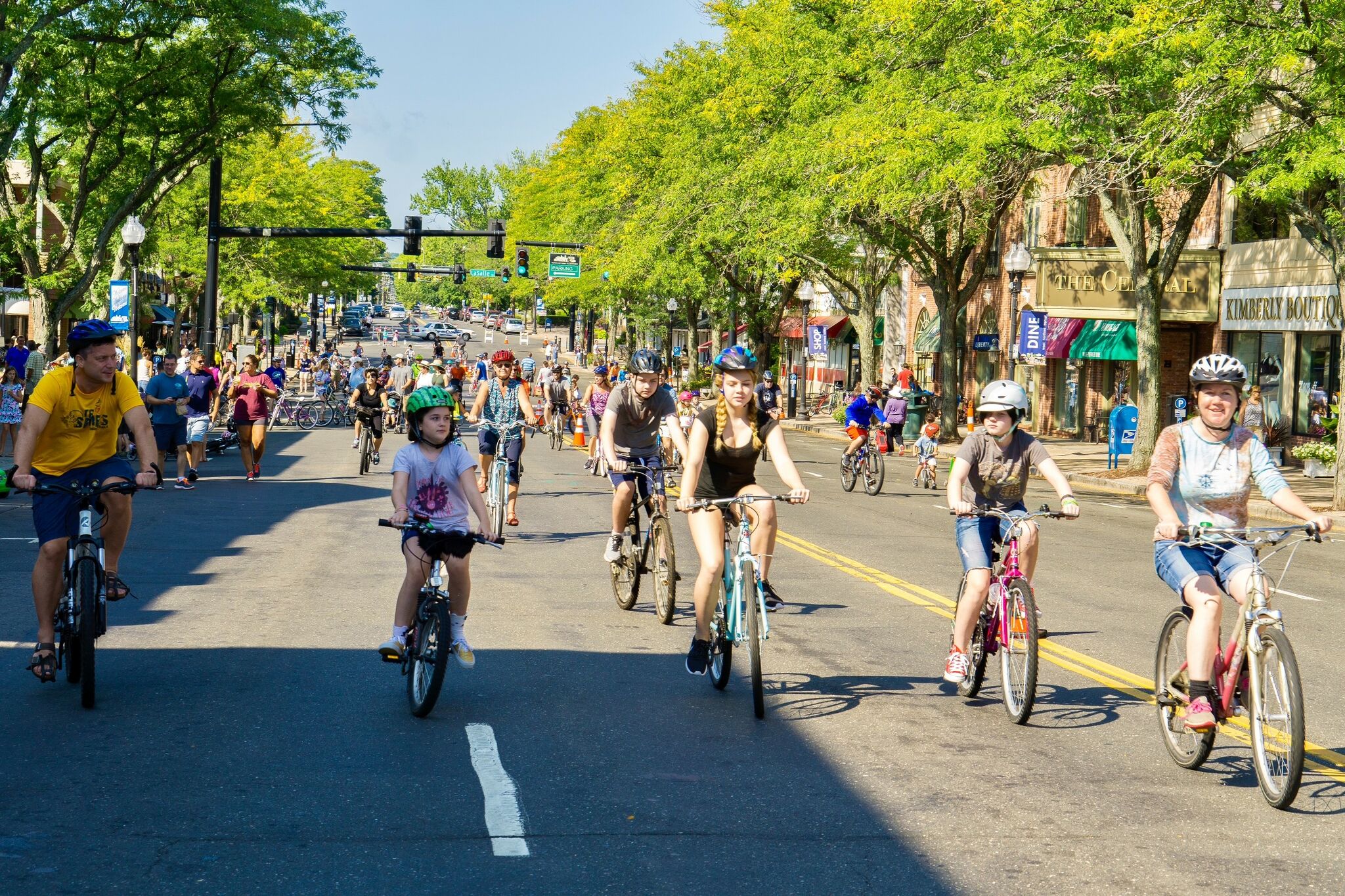West Hartford bike advocacy group's car-free event returns to town ...