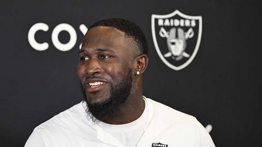 Raiders Veteran Linebackers Embracing Playing Fast
