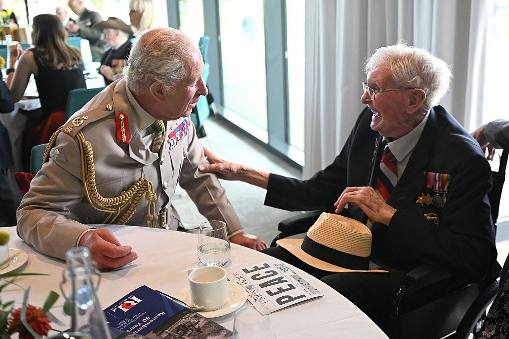 104-year-old Corby Second World War hero Chindit Charlie meets King and ...