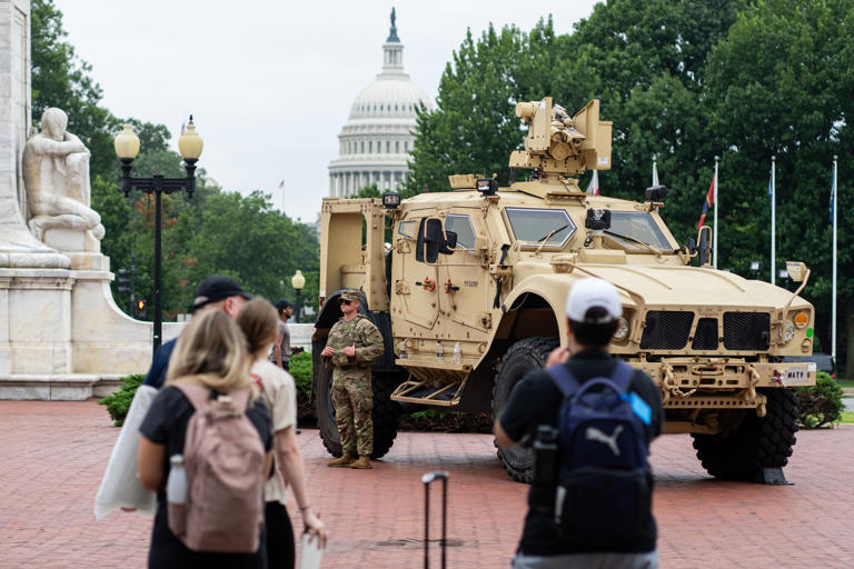 National Guard troops start patrolling DC Metro stations