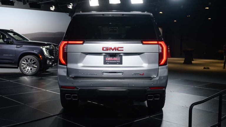 First Look! The New 2025 GMC Yukon Puts Its Ultimate Foot Forward