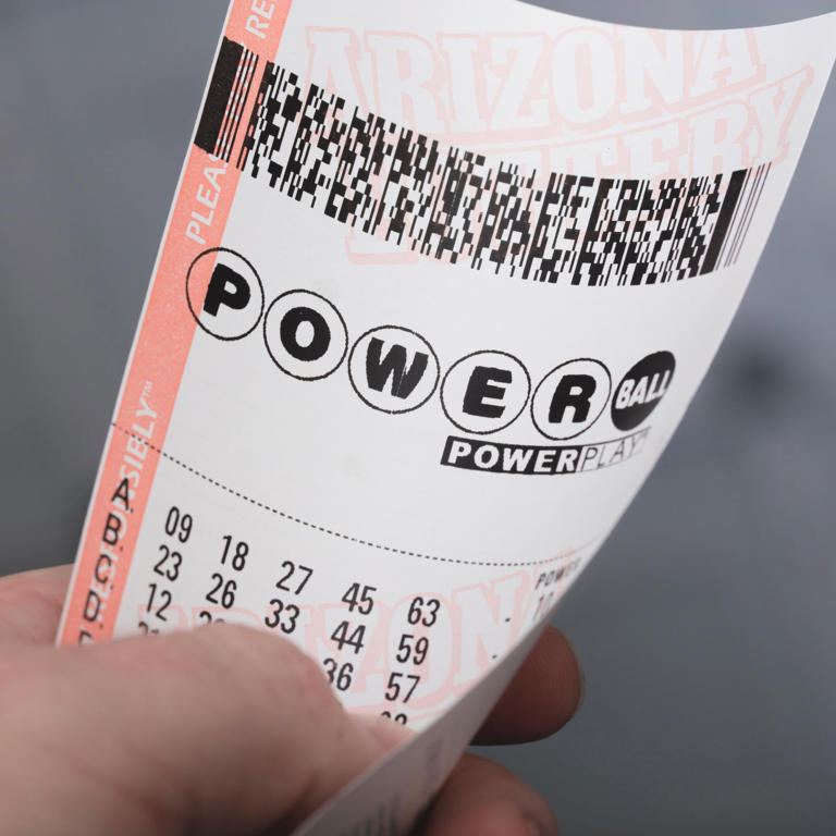Powerball jackpot grows to $643 million after no winners in Monday drawing