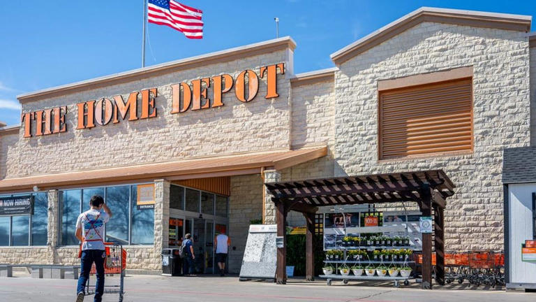 Retail Earnings Tracker: Target Sales Fall Again As It Warns Of Tariff ...