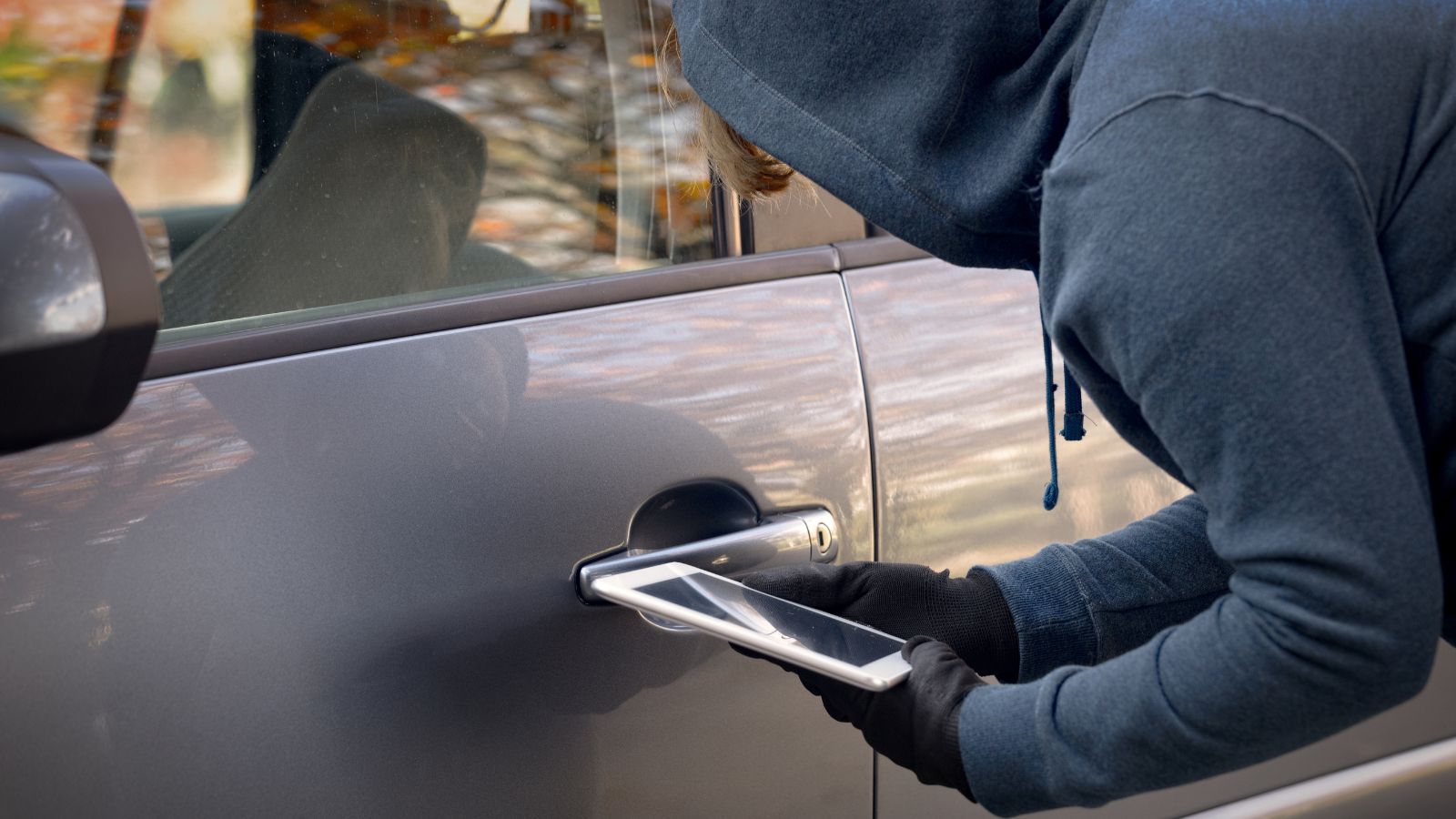 Hackers Have Found a New Back Door Into Cars - Through the Wheels