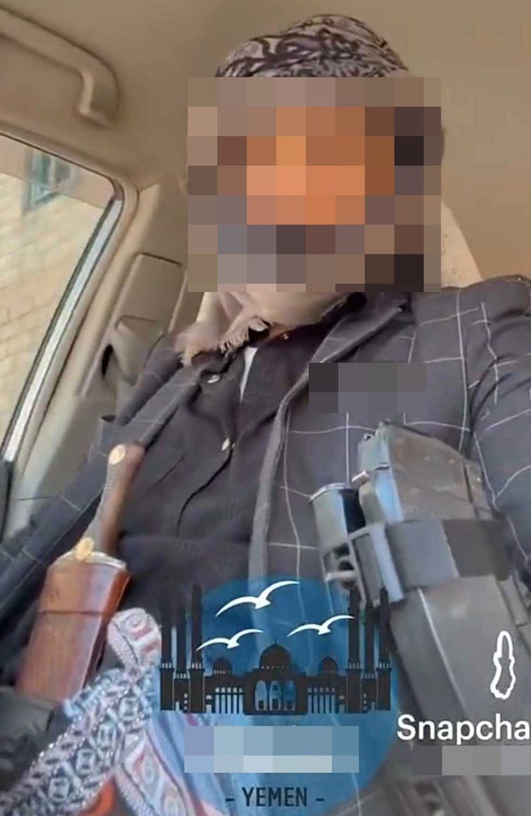 Asylum seeker shares videos of guns – then evades Home Office entry checks