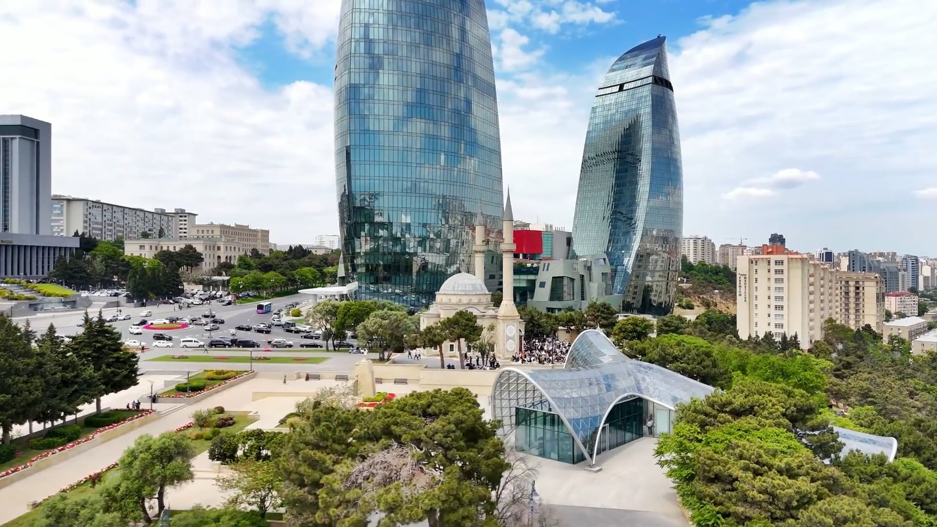 Drone Flight Over Baku: Azerbaijan's Historic and Futuristic Sights