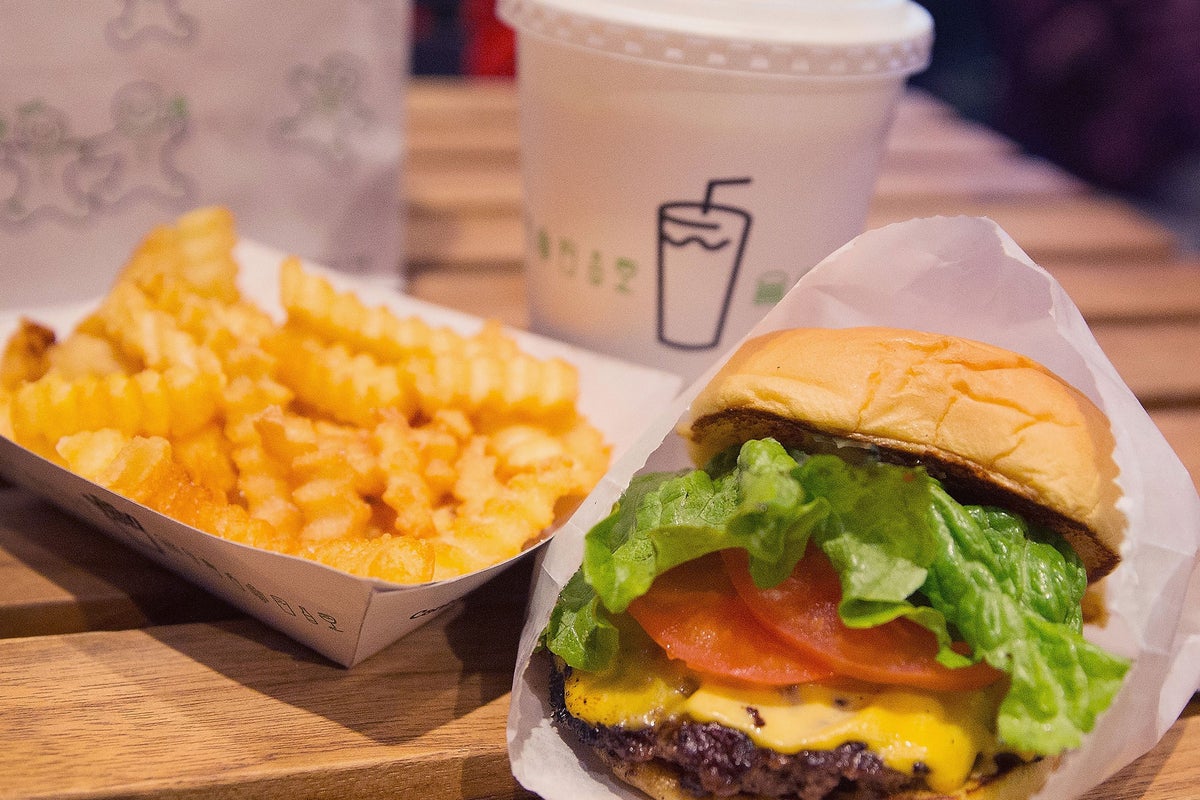 Why Shake Shack, Sweetgreen and Cava are flashing warning lights for ...