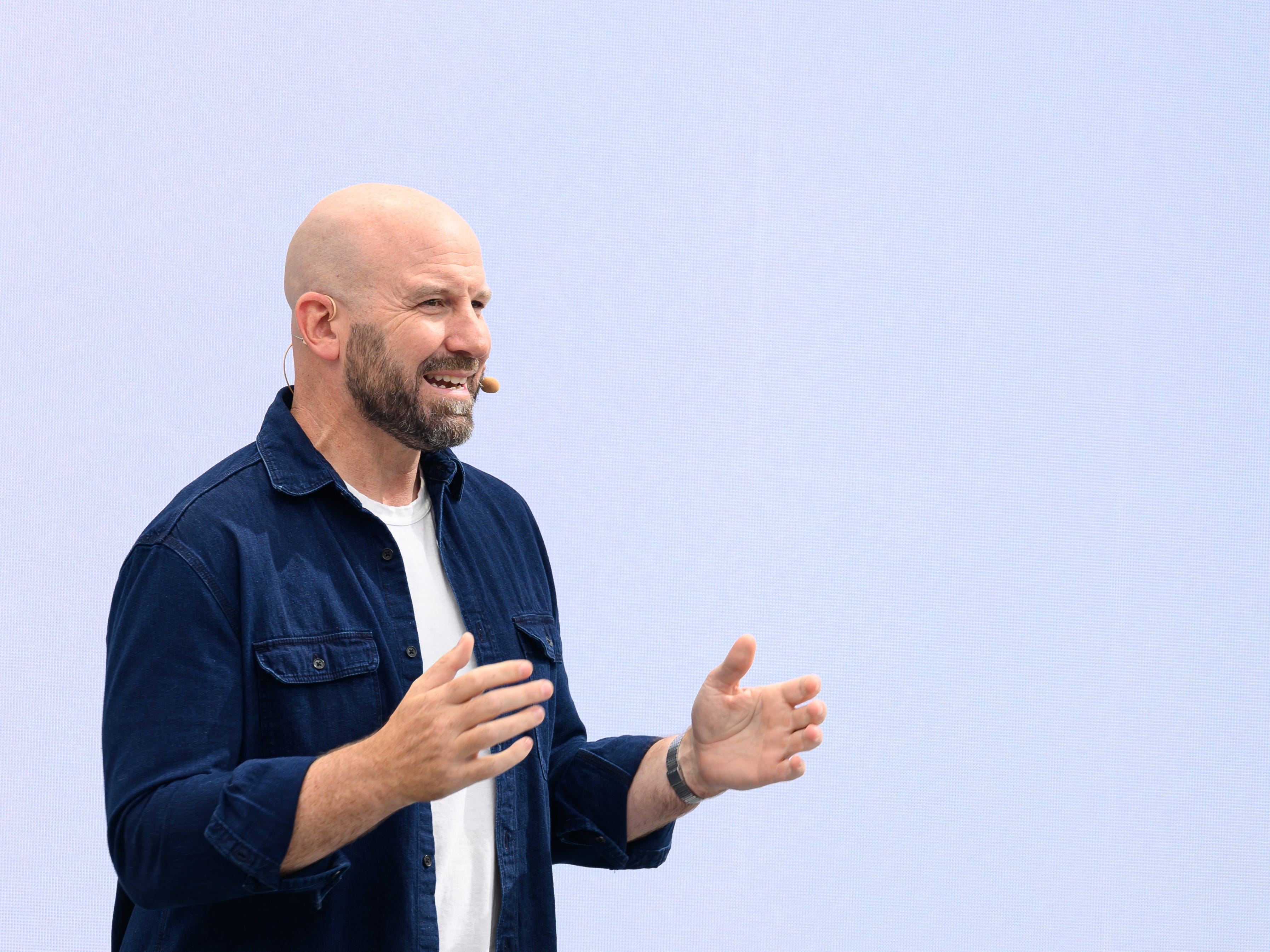 Meta CTO gives his short-term and long-term predictions for AI's impact ...
