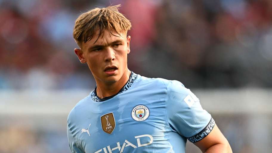 Wrexham ‘Closing in’ on £8 Million Deal for Man City Defender