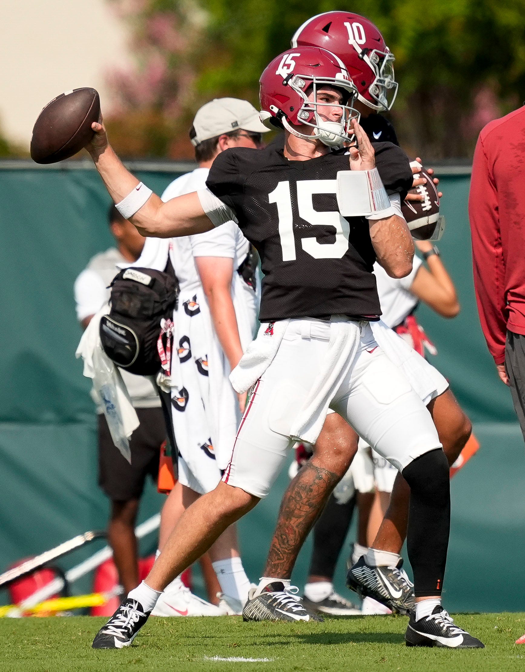 Ty Simpson throws his first Alabama football touchdown pass. How ...