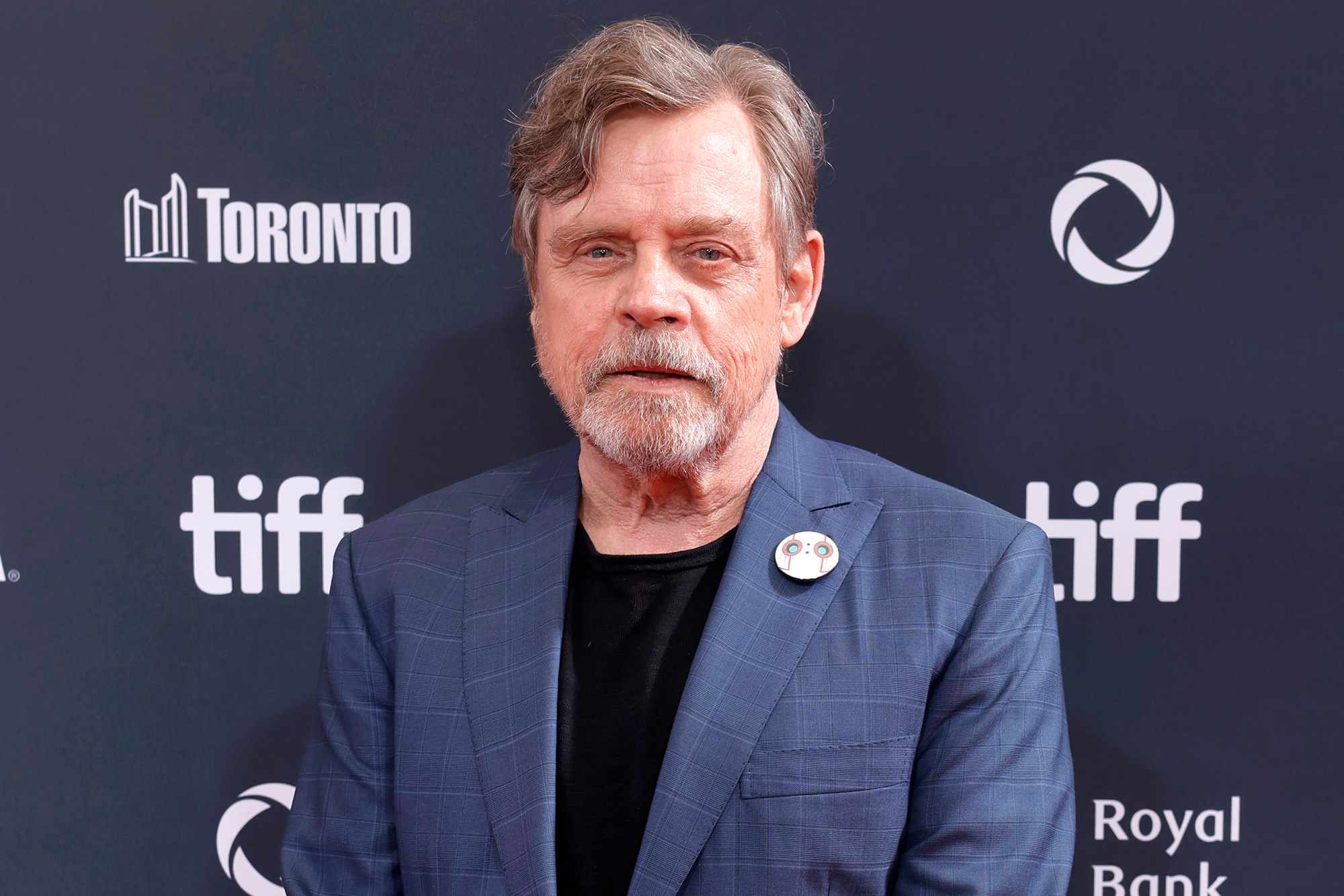 Mark Hamill considered fleeing the U.S. after Donald Trump's re ...