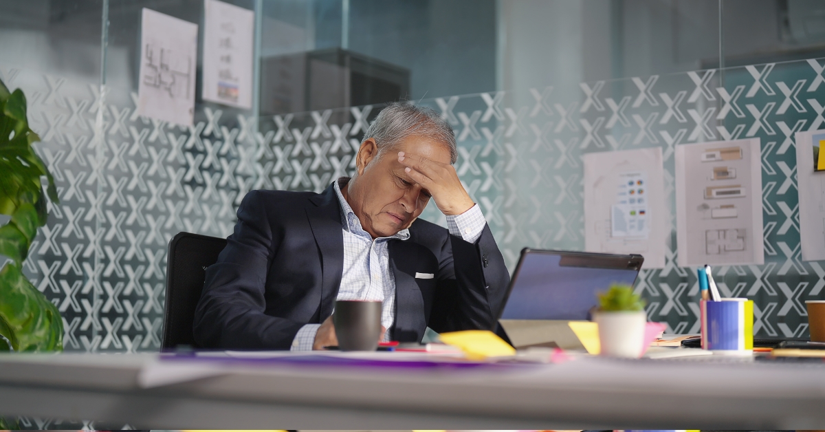 15 Signs Your Boss Might Not Like You (Even if They’re All Smiles)