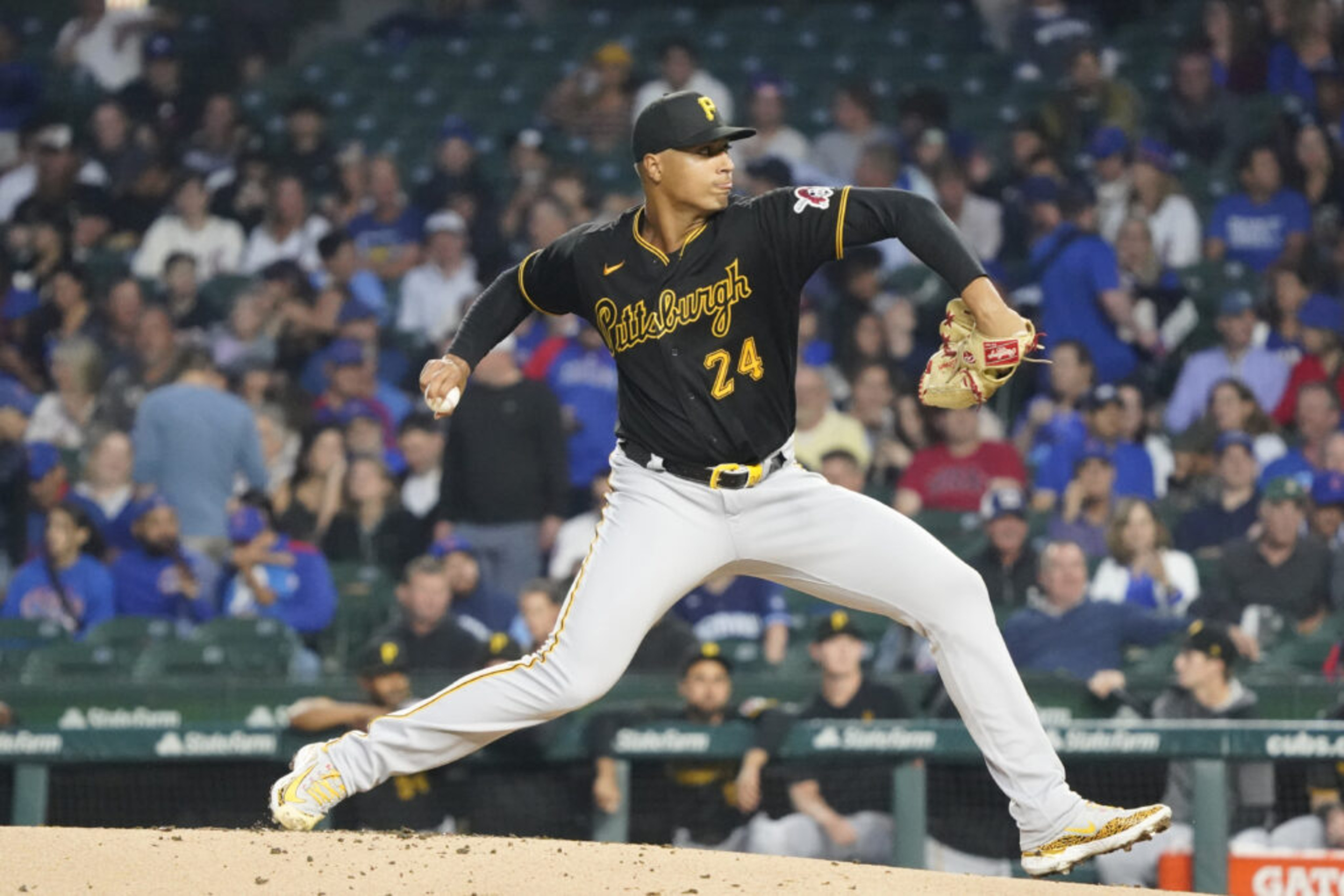 Injured Pitcher to Rejoin Pirates Again
