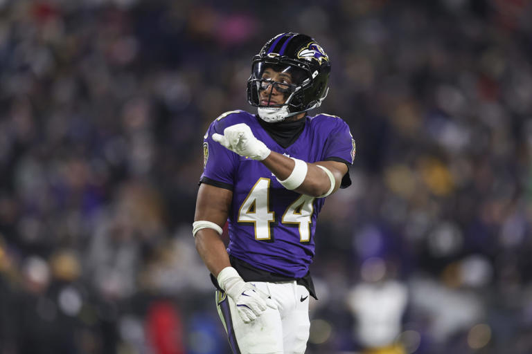 2025 Best NFL Cornerbacks: Pat Surtain, Derek Stingley Jr. Lead Rankings
