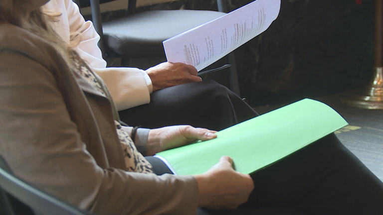 Peach season reaches its peak as apple-picking season approaches