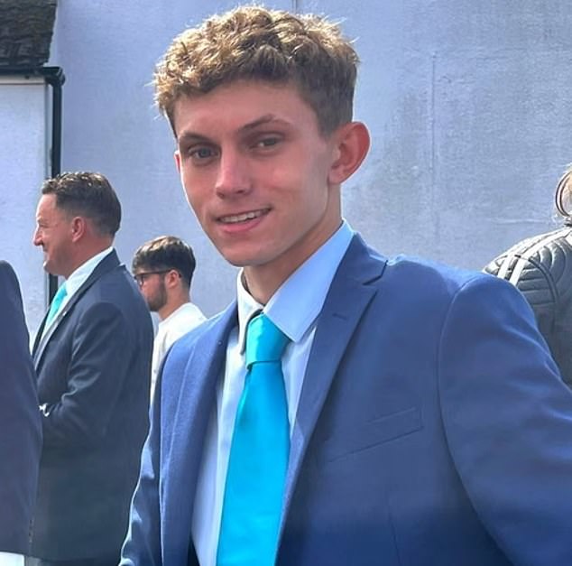 Reform serving voters a 'plate of chaos' as council leader, 22, is ...