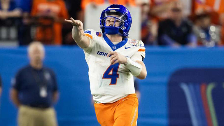 Boise State quarterback makes another national preseason award watch list