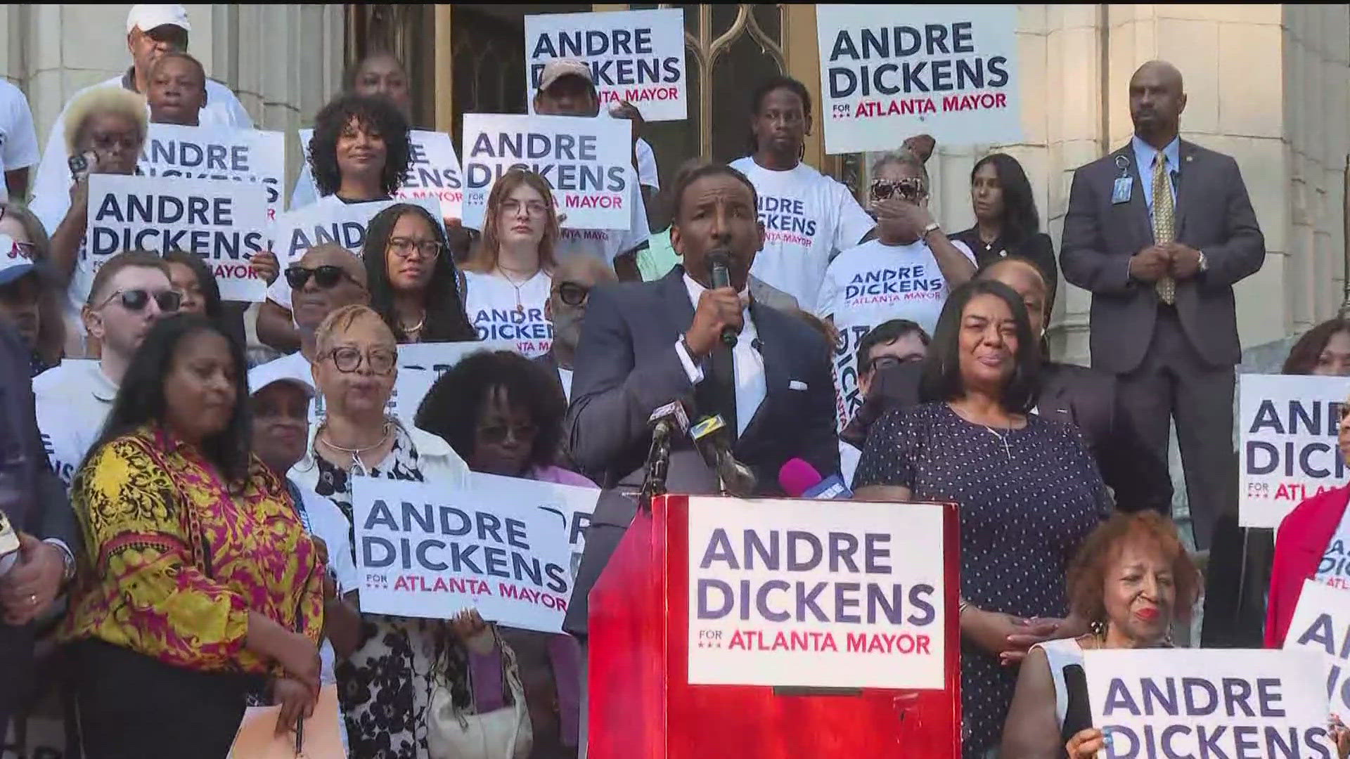 Atlanta mayor Andre Dickens kicks off reelection campaign