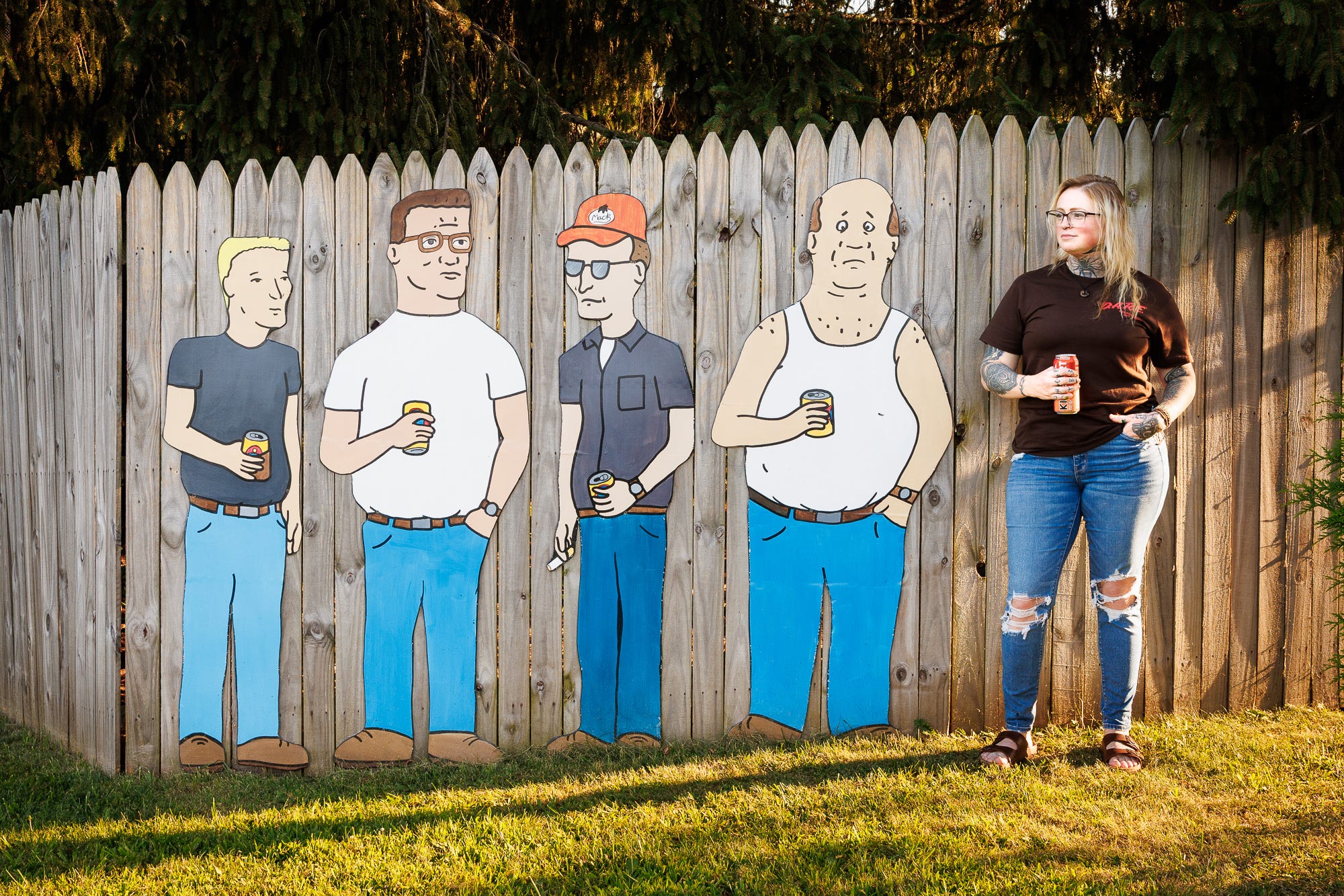 ‘King of the Hill’ mural from local tattoo artist delights drivers in ...