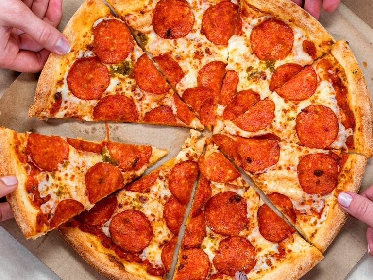 Chicopee opens new pizza shop