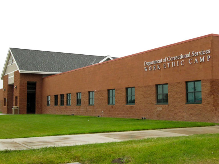 Trump admin opens a new migrant detention center in Nebraska, the ...
