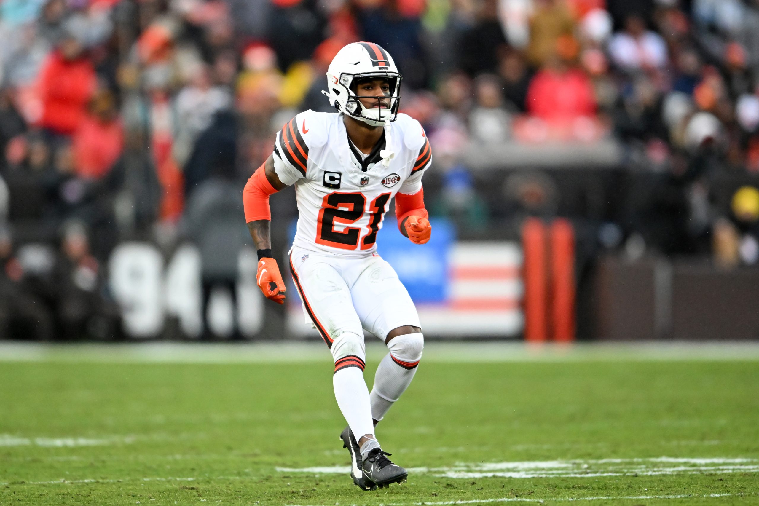 2025 Best NFL Cornerbacks: Pat Surtain, Derek Stingley Jr. Lead Rankings