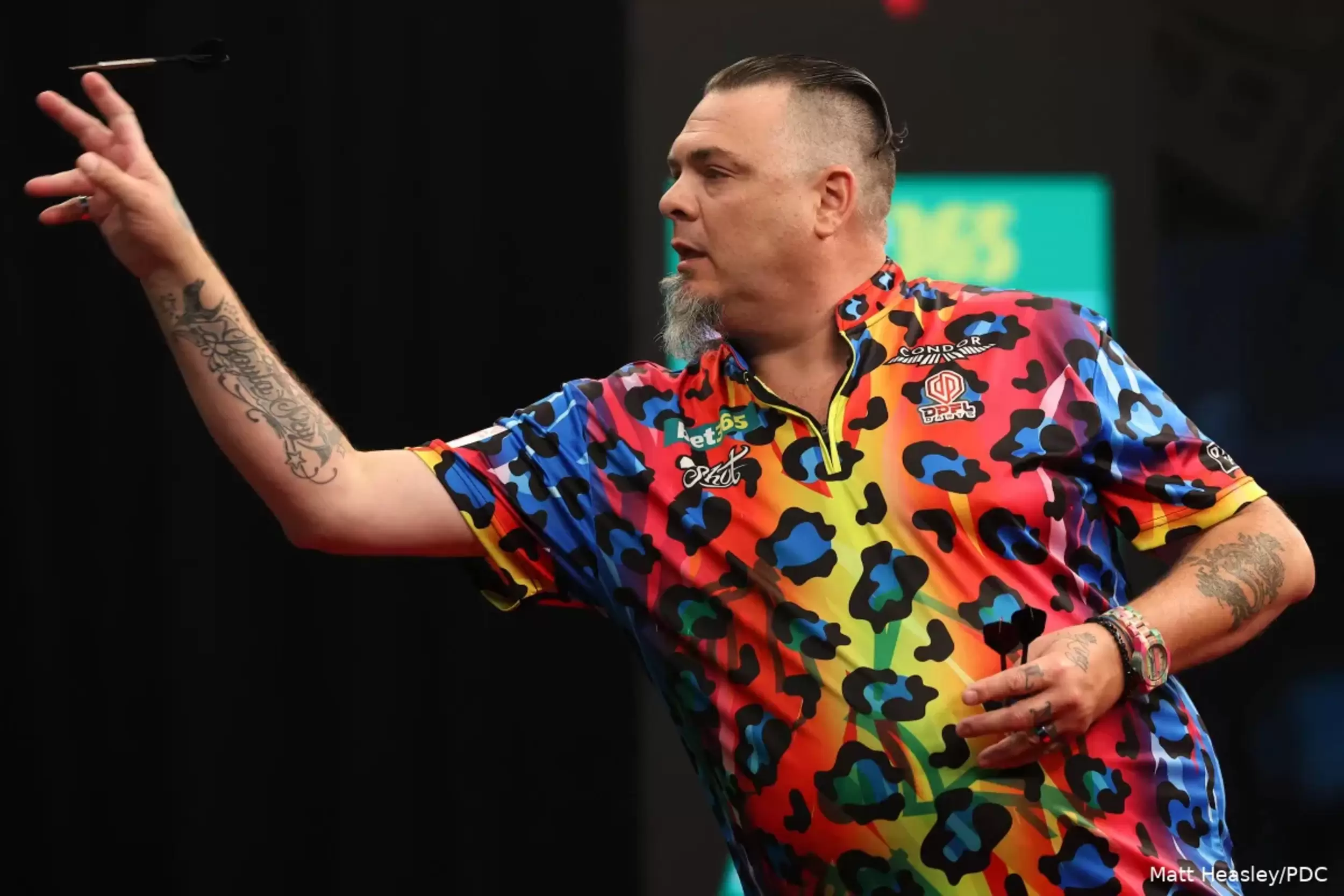 Stowe Buntz defies Leonard Gates as Laura Turner ends three year title ...