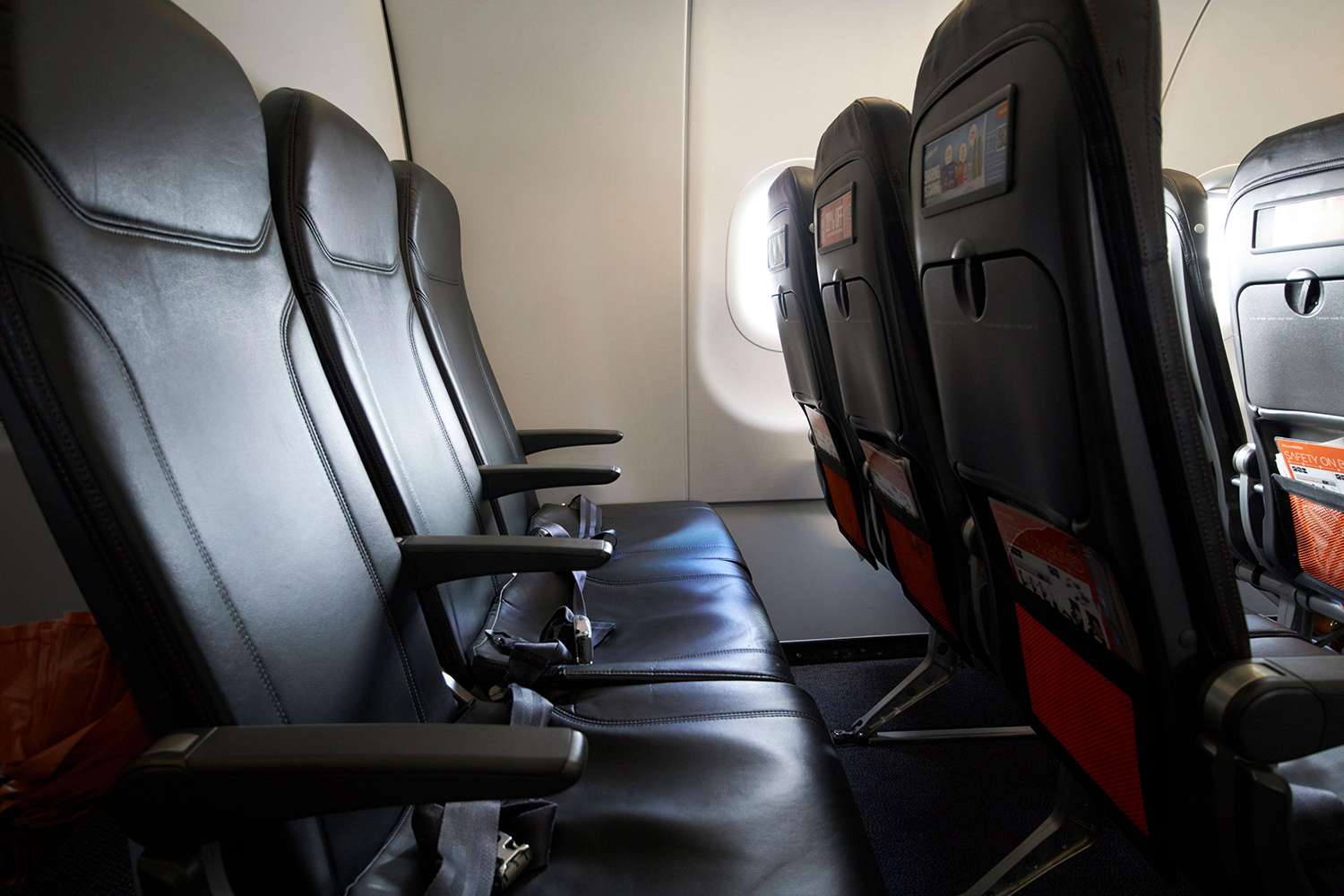 United and Delta Airlines Facing Lawsuit After Allegedly Selling ...