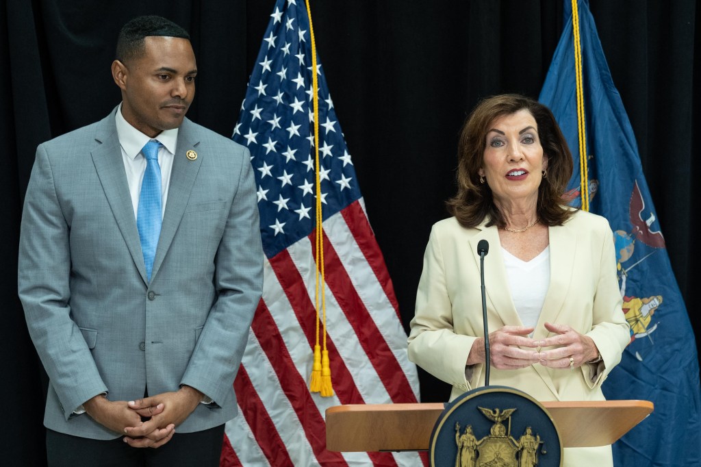 Rep. Ritchie Torres endorses former foe Gov. Kathy Hochul for ...