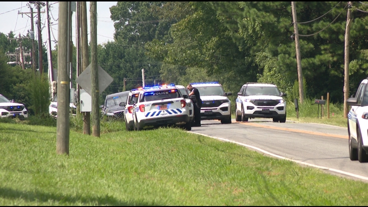 High Speed Chase Ends In 1 Arrest 2 Suspects On The Loose