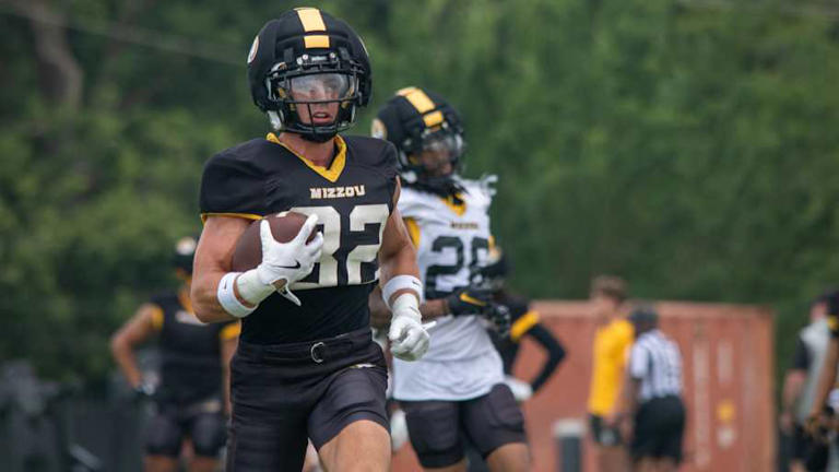 Logan Muckey's Journey from Cancer Recovery to Mizzou Team Captain