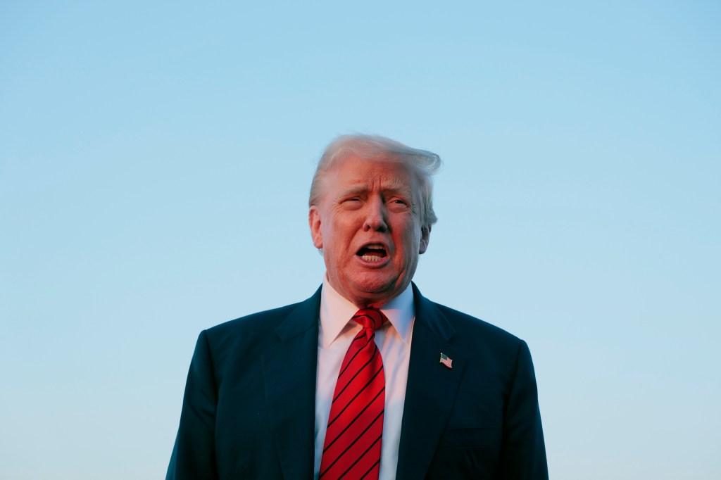 Donald Trump Complains About "Woke" Smithsonian: "Everything Discussed ...