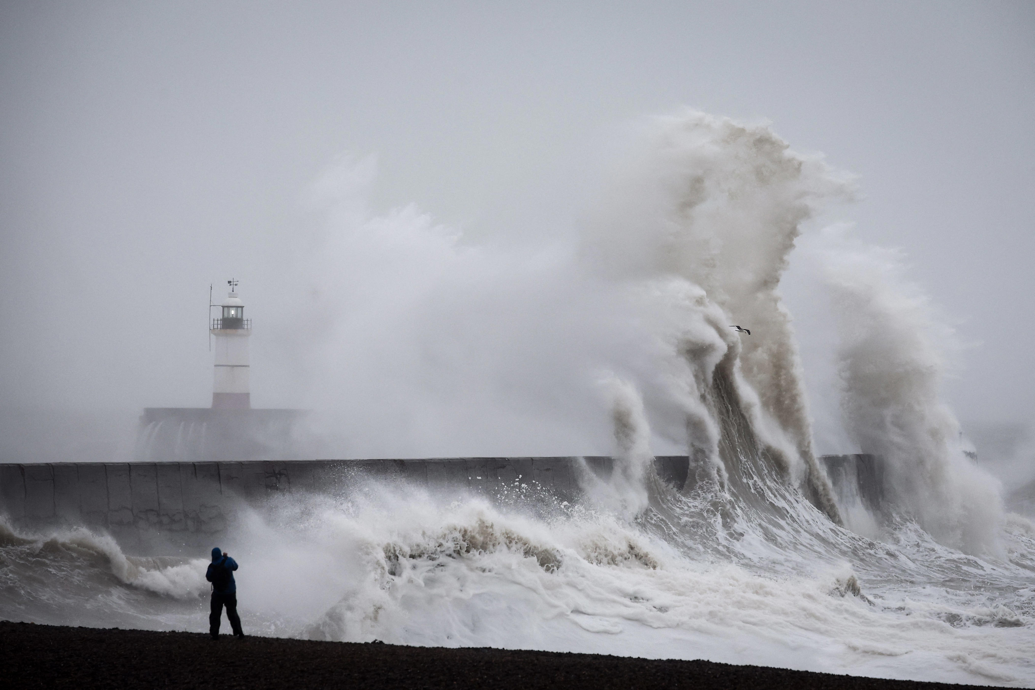 Lightning, tornadoes and wild storms: See these incredible weather photos