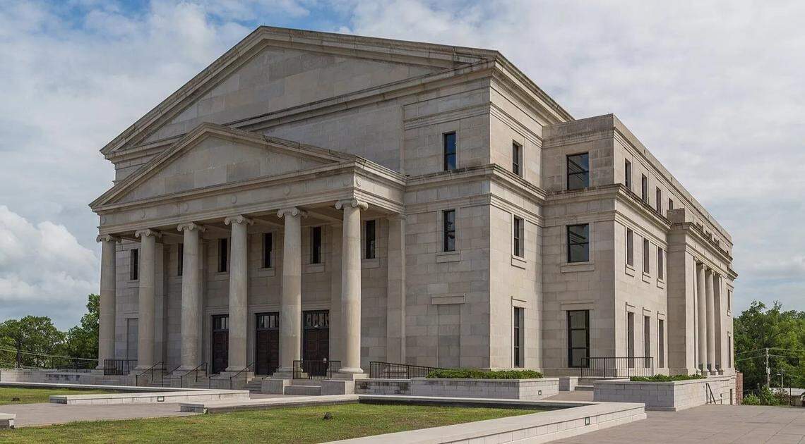 Federal judge rules MS in violation of Voting Rights Act, must redraw ...