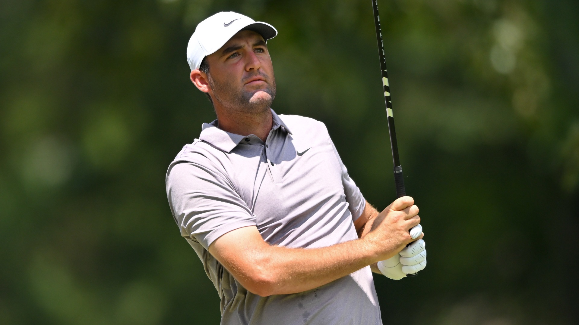 Scheffler Wins BMW Despite New Caddy Michael Cromie on the Bag