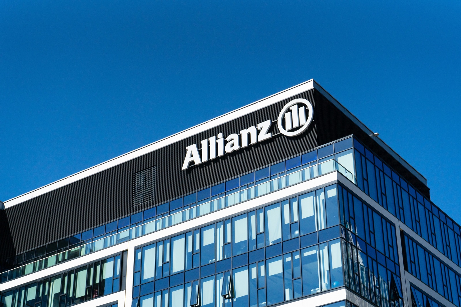 Piratage chez Allianz : 1,1 million de clients exposés