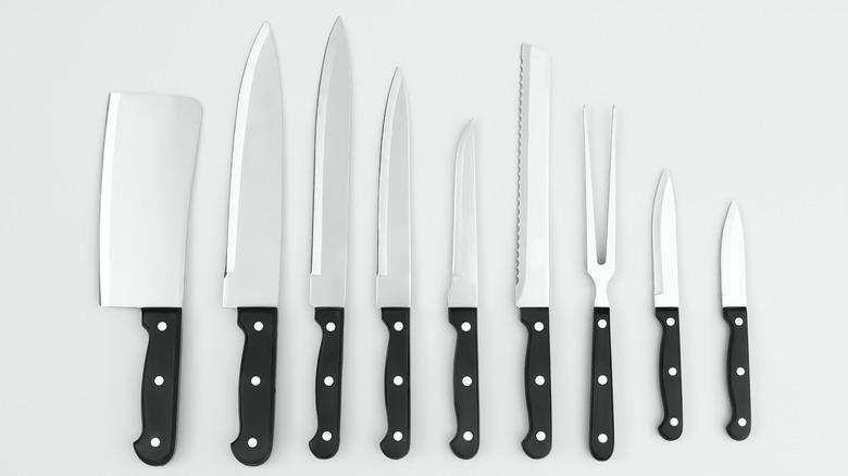 12 Basic Knife Skills And Techniques You Need To Know