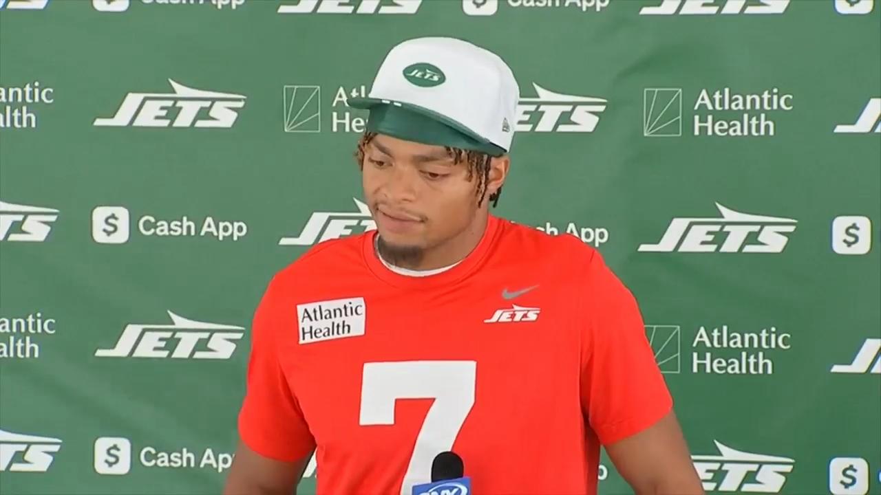 Fields on Jets' passing game: 'We're fine with 8-yard completions' and ...