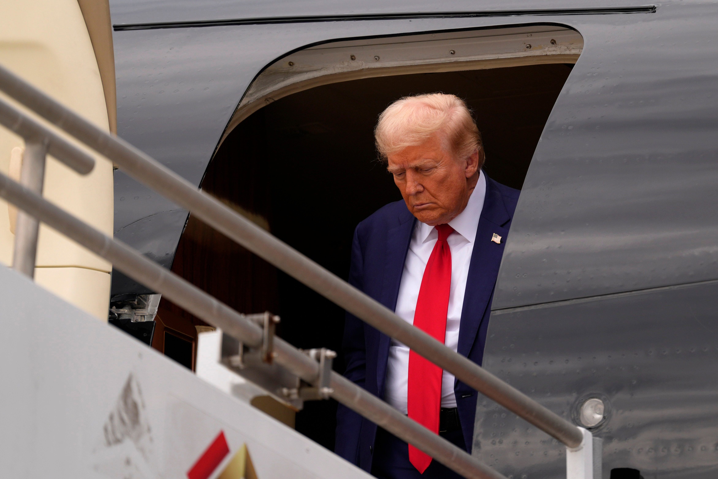 NBC Poll Reveals Sharp Divide Among Gen Z