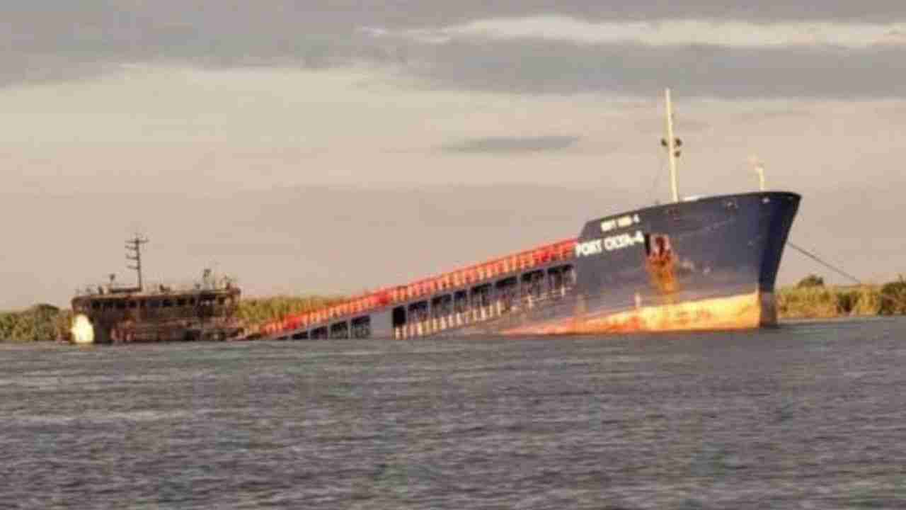 Ukraine sinks Russian ship in the Caspian Sea in drone attack