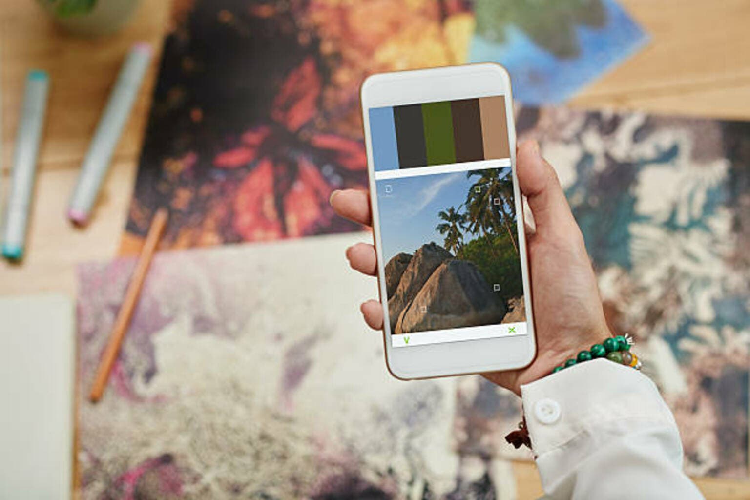 Graphic design platform Canva initiates share sale at $42B valuation ...