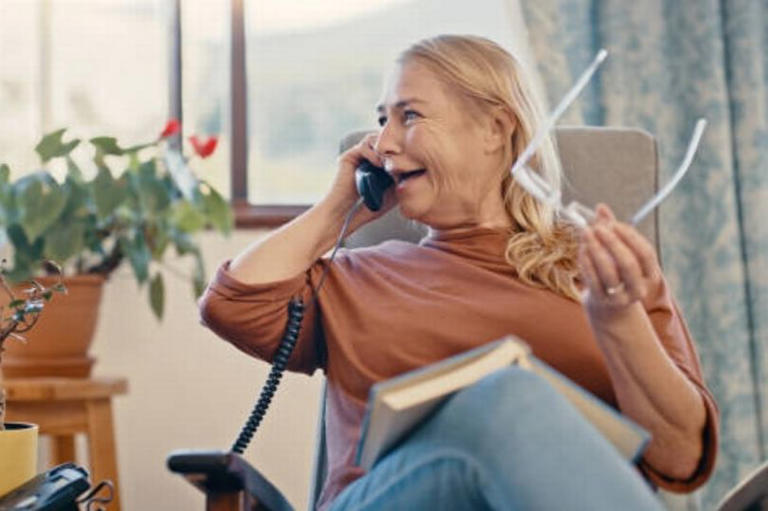 Drivers issued warning over phone call and told 'hang up immediately'