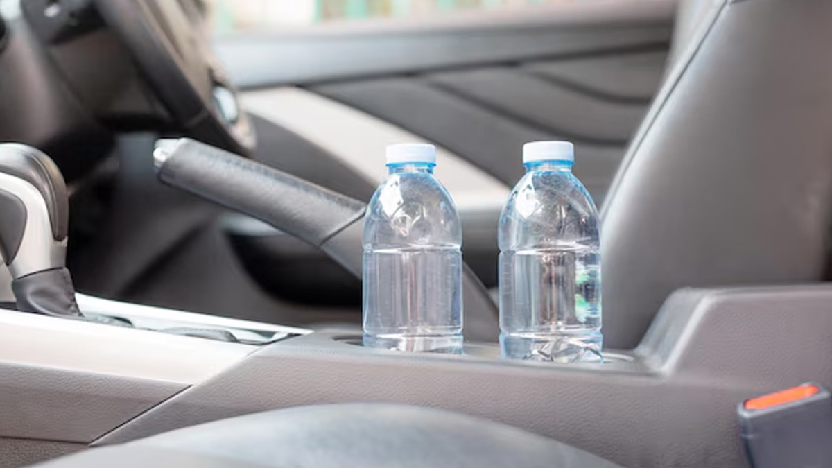 Bottled Danger: Dangers Of Drinking Water From A Plastic Bottle Left In ...