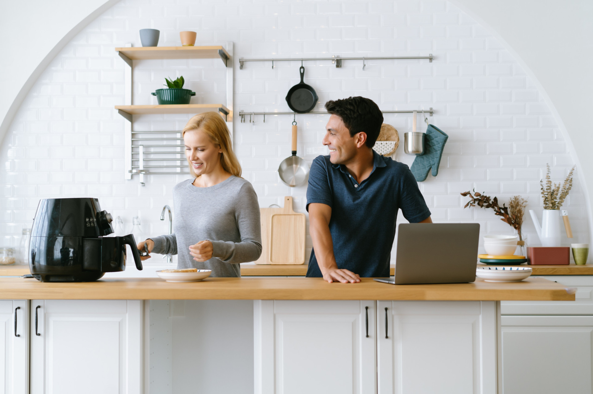 Freidora de aire: todo lo que debes saber antes de comprarte una